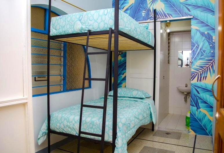 Childcare Volunteer Program in Colombia, Medellín | IVHQ