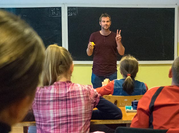 Volunteer to Teach English in Romania | IVHQ